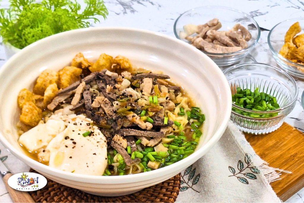 Easy Batchoy using Instant Noodles - Pinoy Recipe at iba pa